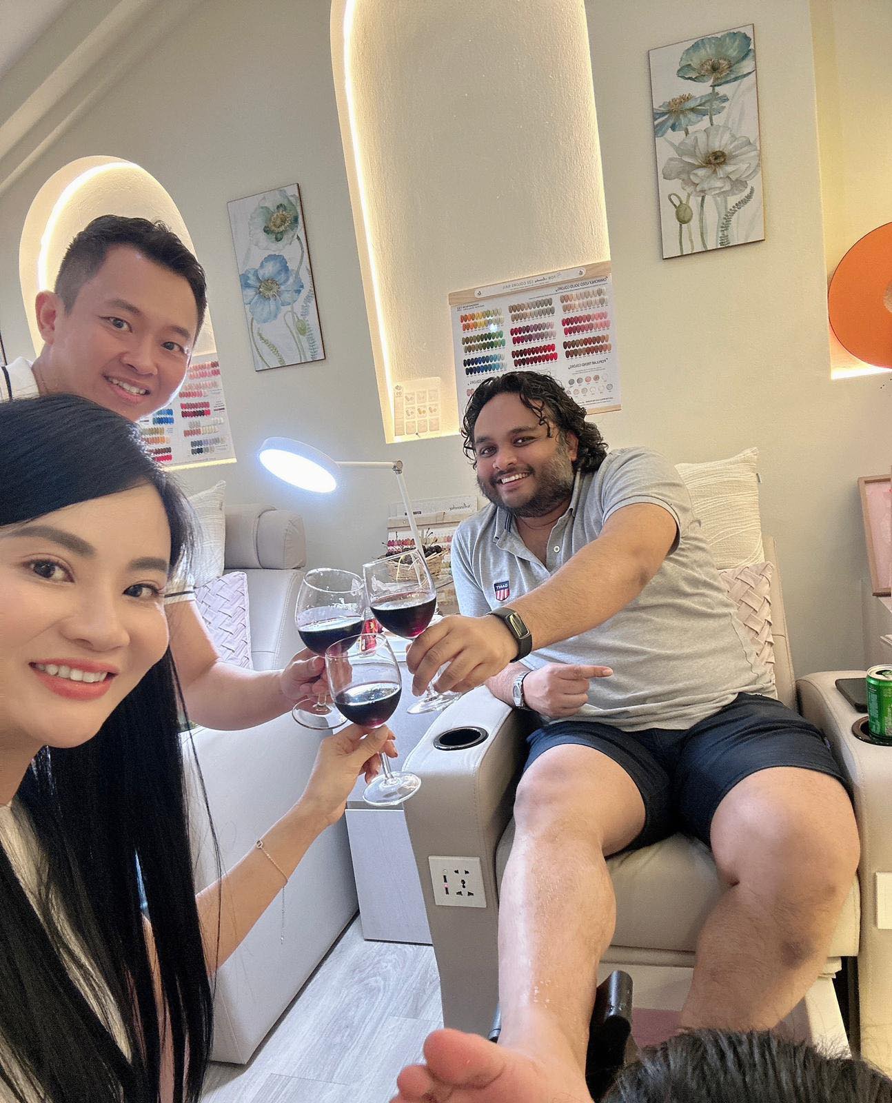 Jen Beauty | Nails, Lashes, Skin, and More.